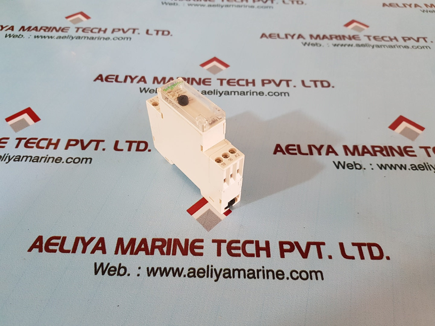 Schneider/telemecanique re11ramu timer relay – Aeliya Marine Tech®