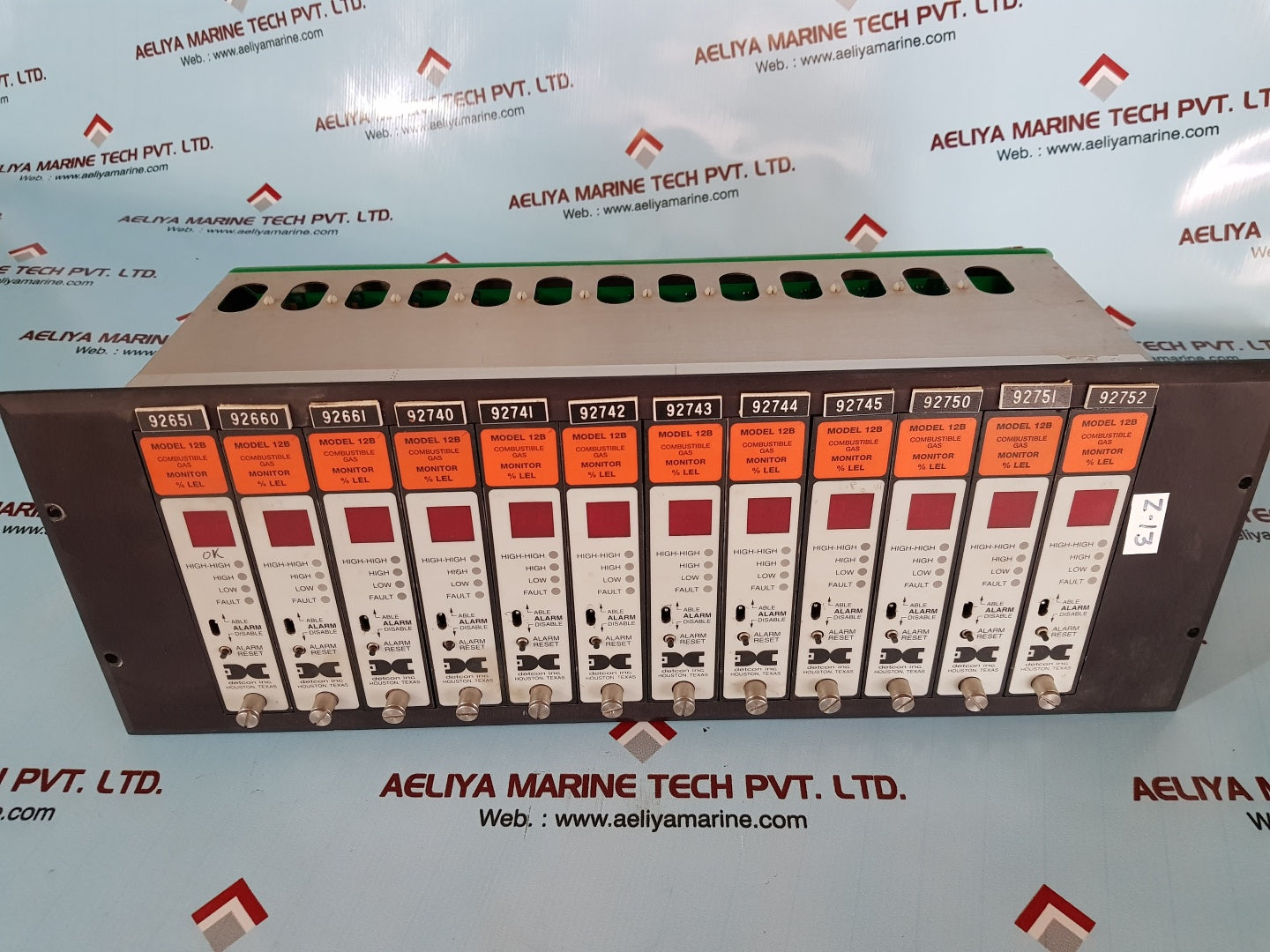 Detcon model 12/12b combustible gas monitor % lel rack – Aeliya Marine ...