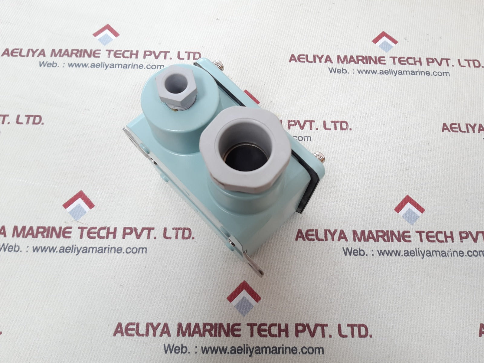 Jrc nqe-7720 junction box – Aeliya Marine Tech