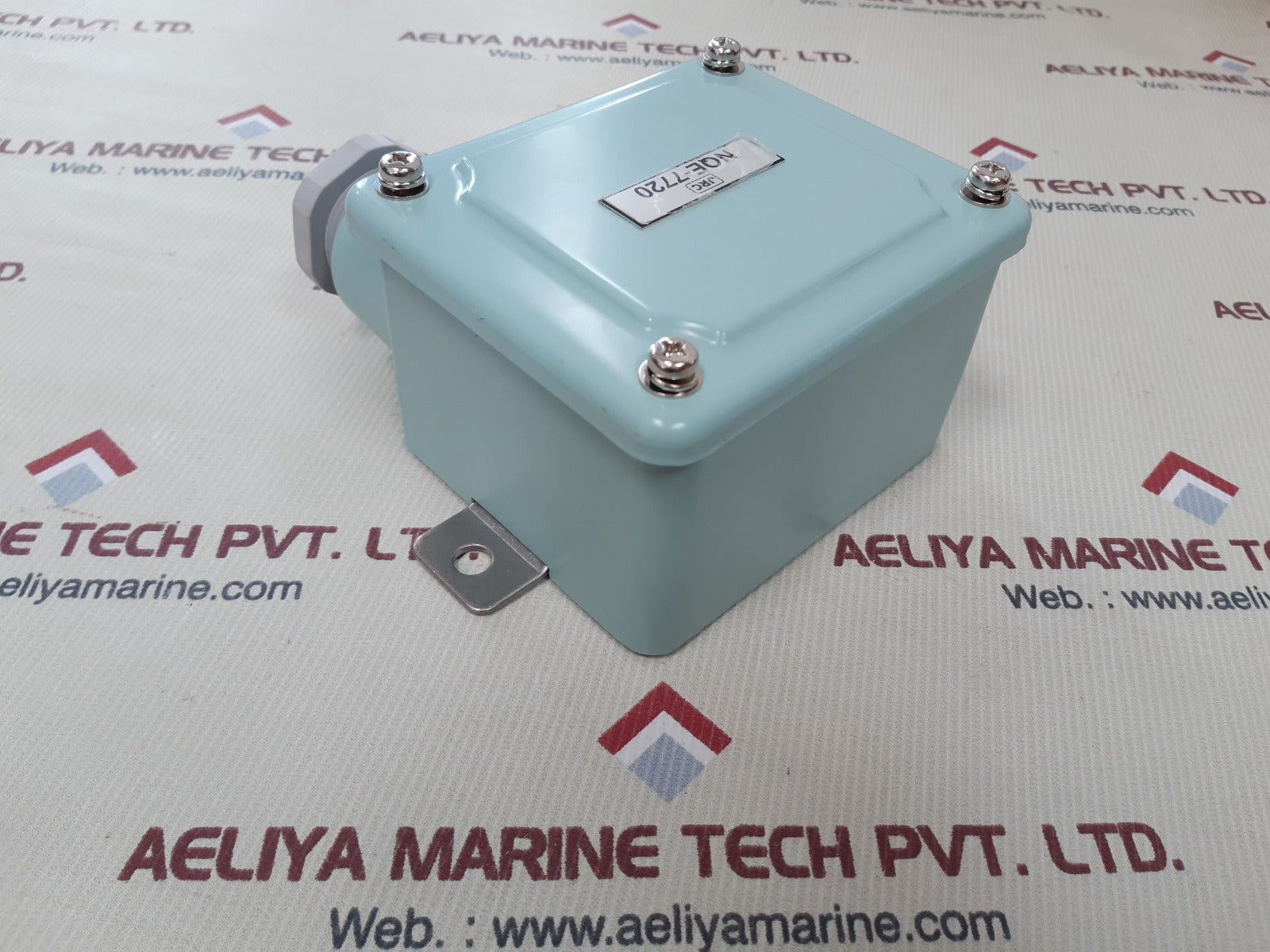 Jrc nqe-7720 junction box – Aeliya Marine Tech