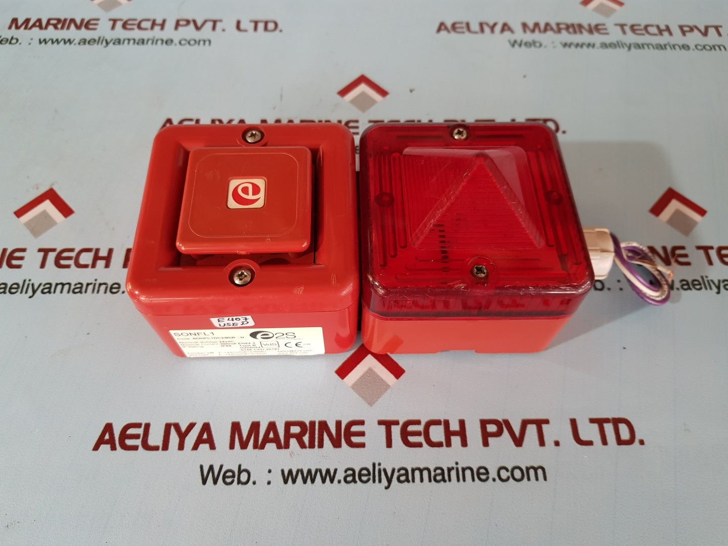 E2s sonfl1 sounder beacon-red xenon – Aeliya Marine Tech
