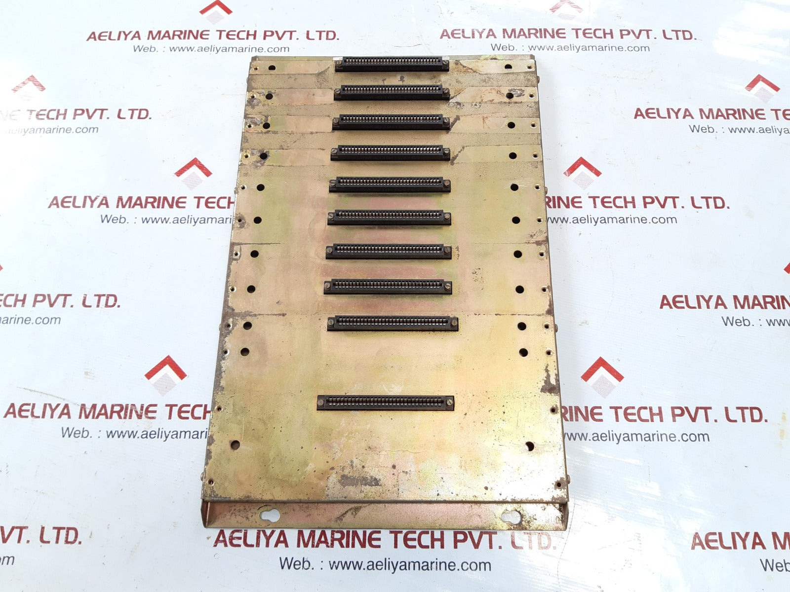 Yaskawa b1031 mount base – Aeliya Marine Tech