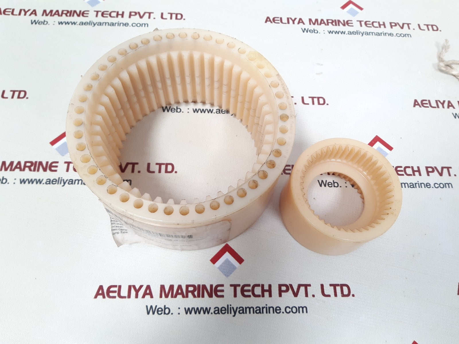 Liebherr external element for jib luffing pump – Aeliya Marine Tech