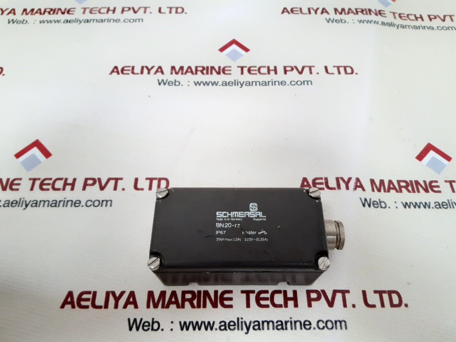 Schmersal bn20-rz safety magnetic switch – Aeliya Marine Tech®