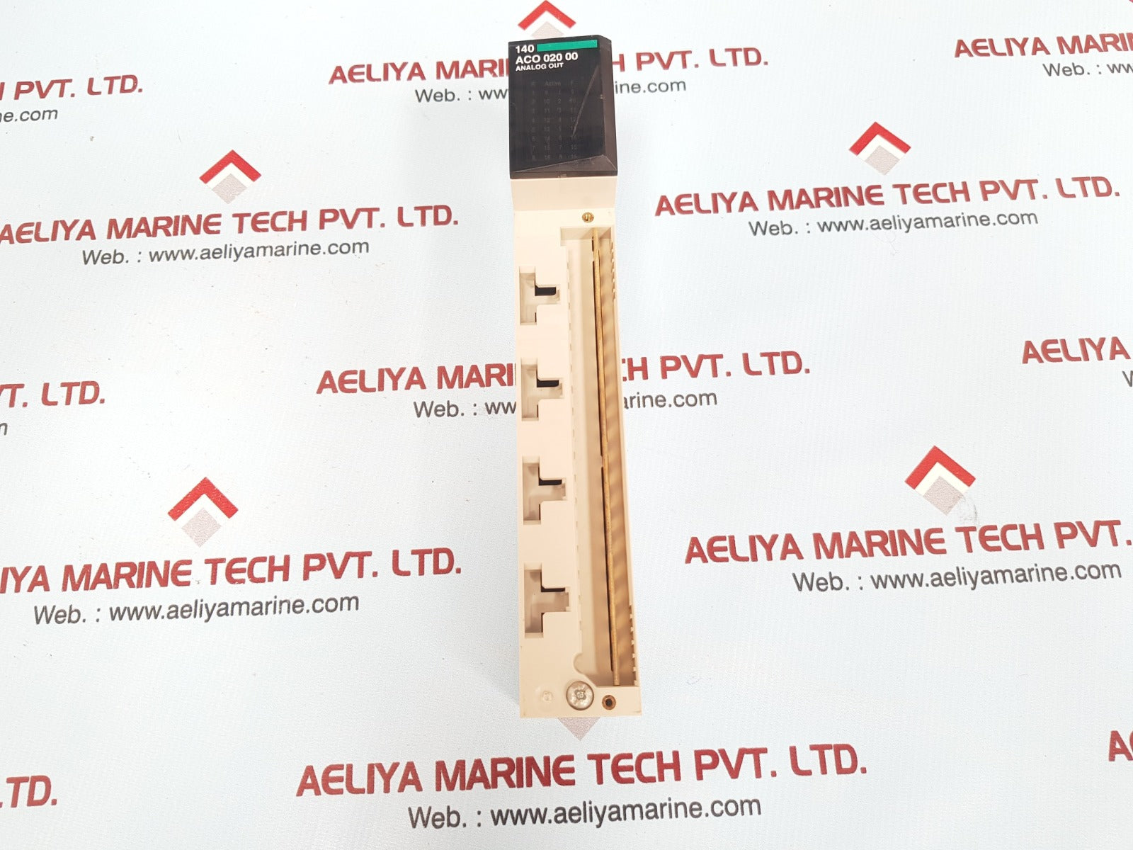 Schneider 140aco02000 analog output 4ch module – Aeliya Marine Tech