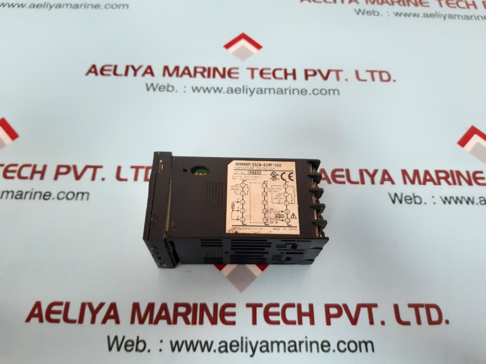 Omron e5cn-r2mp-500 temperature controller – Aeliya Marine Tech®