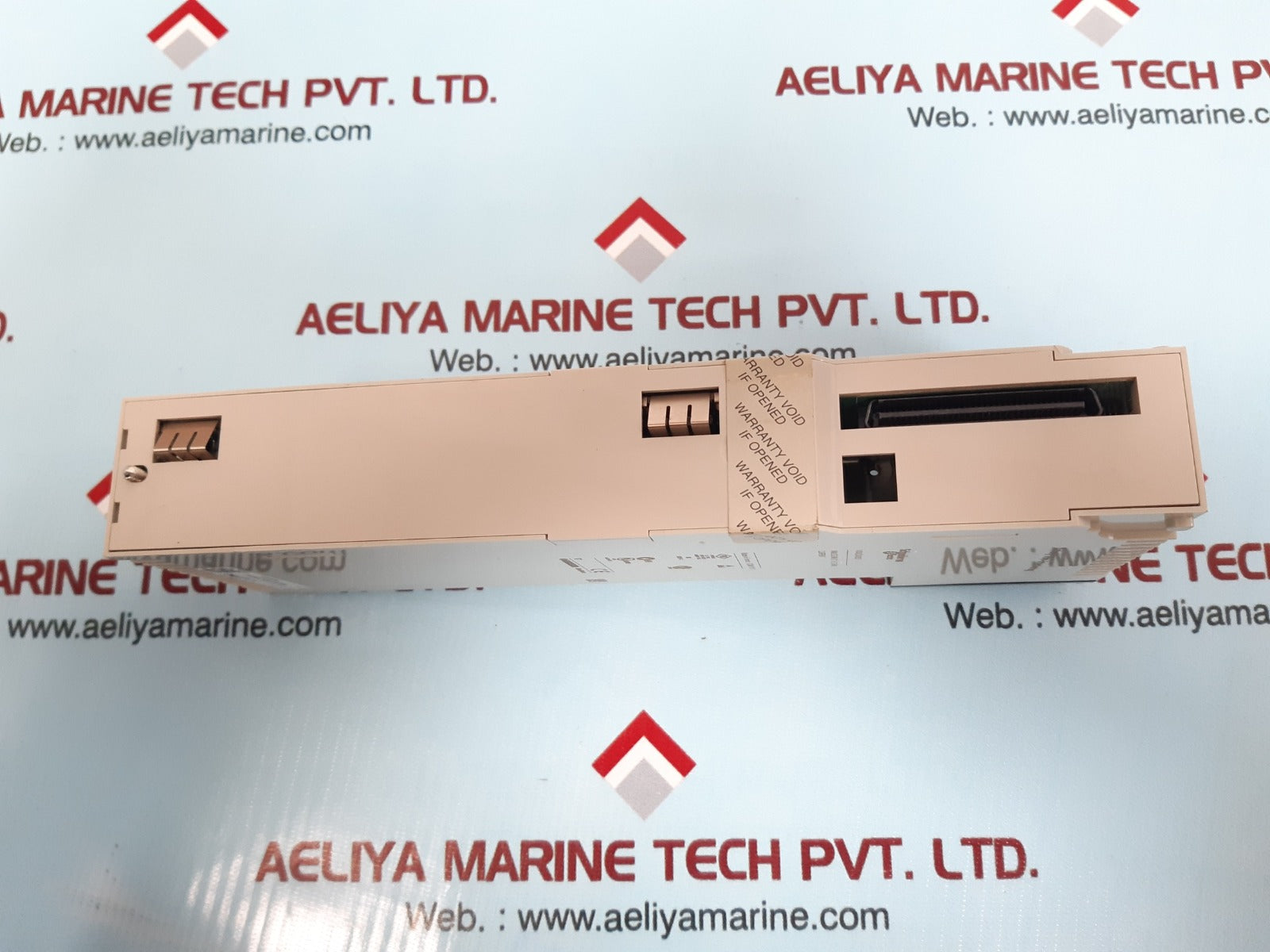 Schneider modicon 140aci04000 analog input module – Aeliya Marine Tech