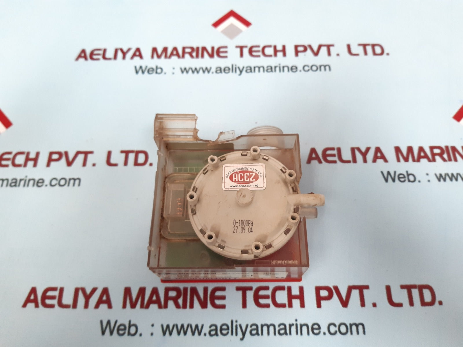 Huba control 694 pressure transmitter – Aeliya Marine Tech®