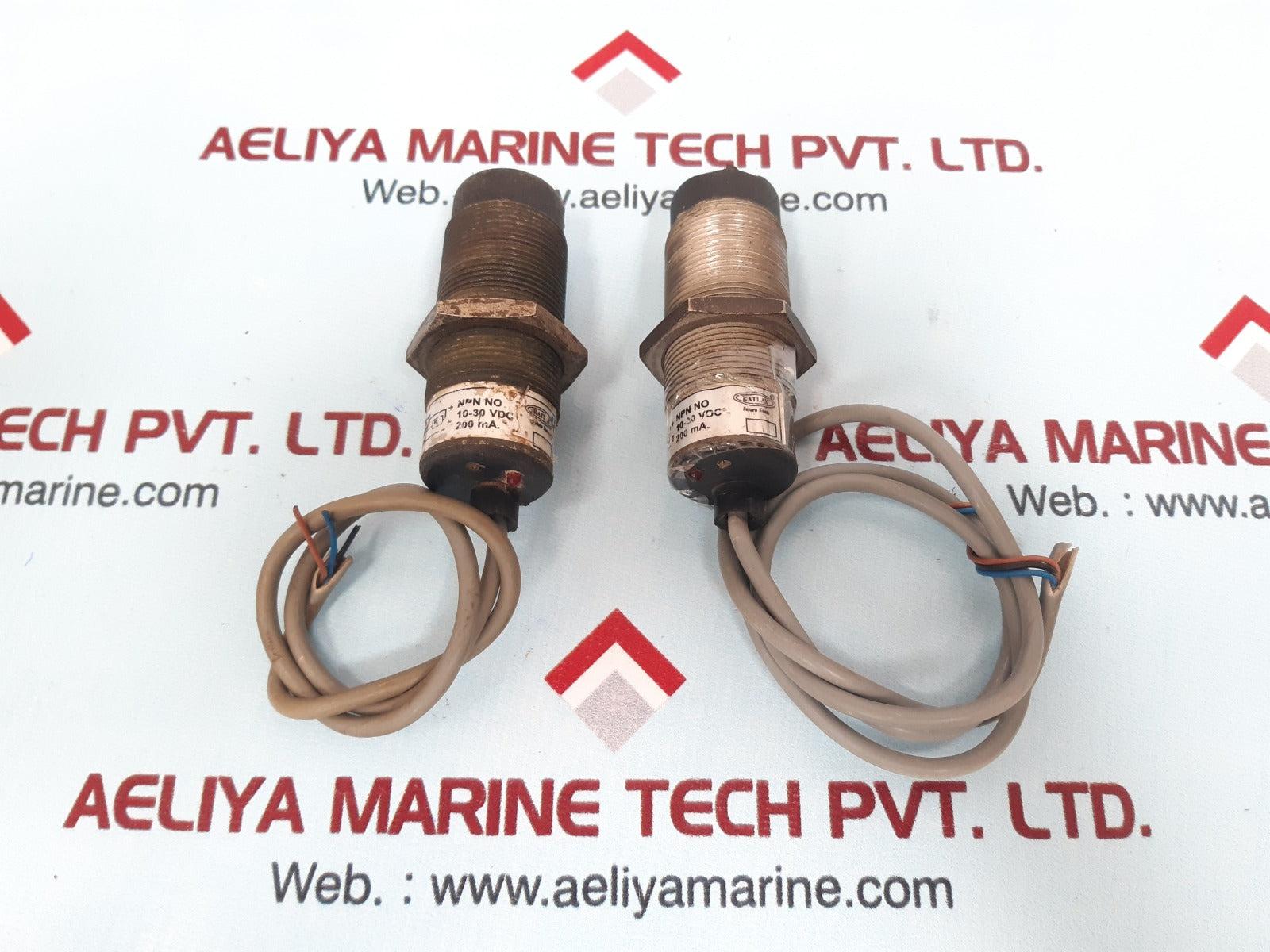 Katlax sensor 10-30vdc 200ma – Aeliya Marine Tech