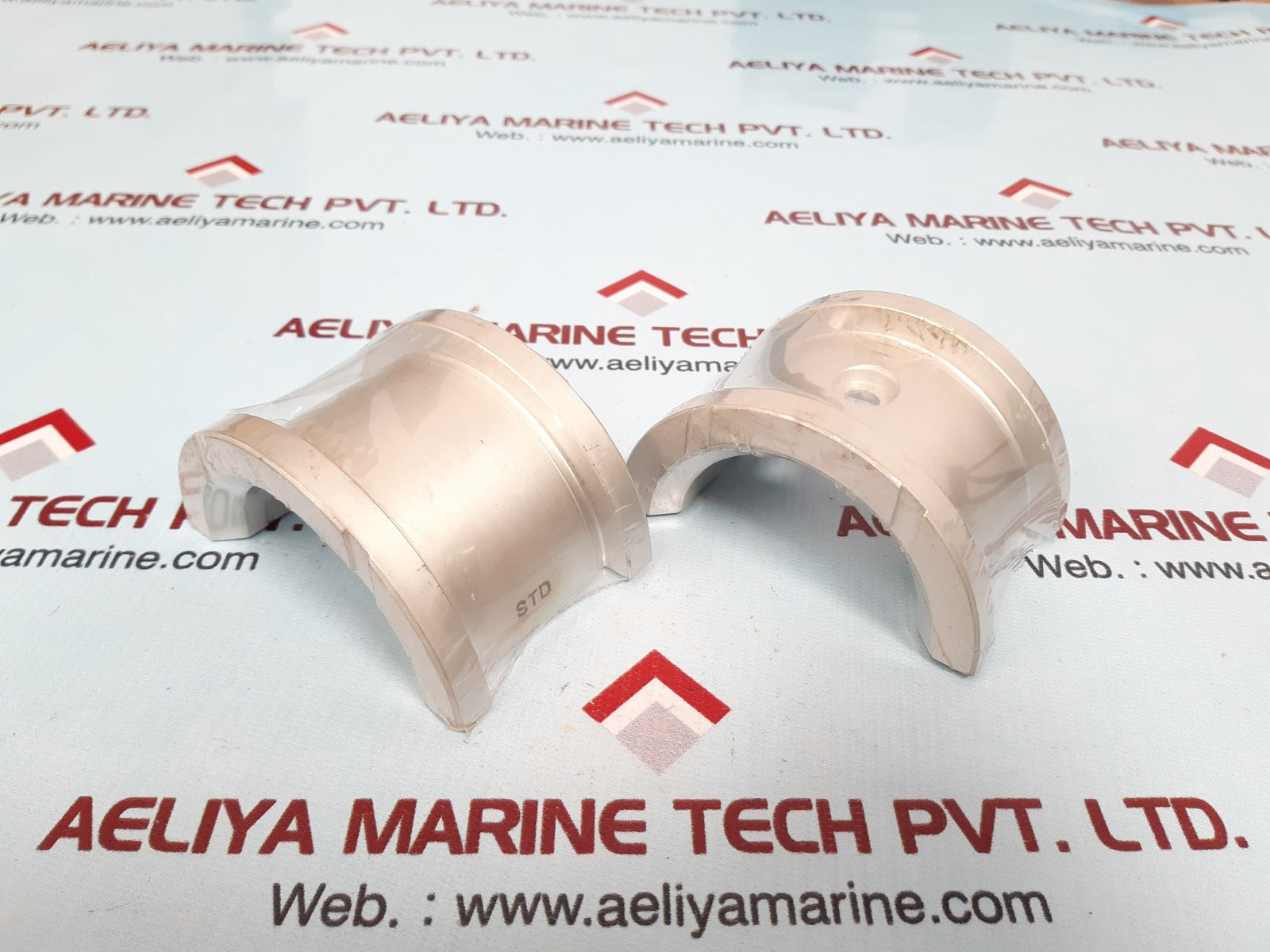 macgregor main bearing guide – Aeliya Marine Tech®