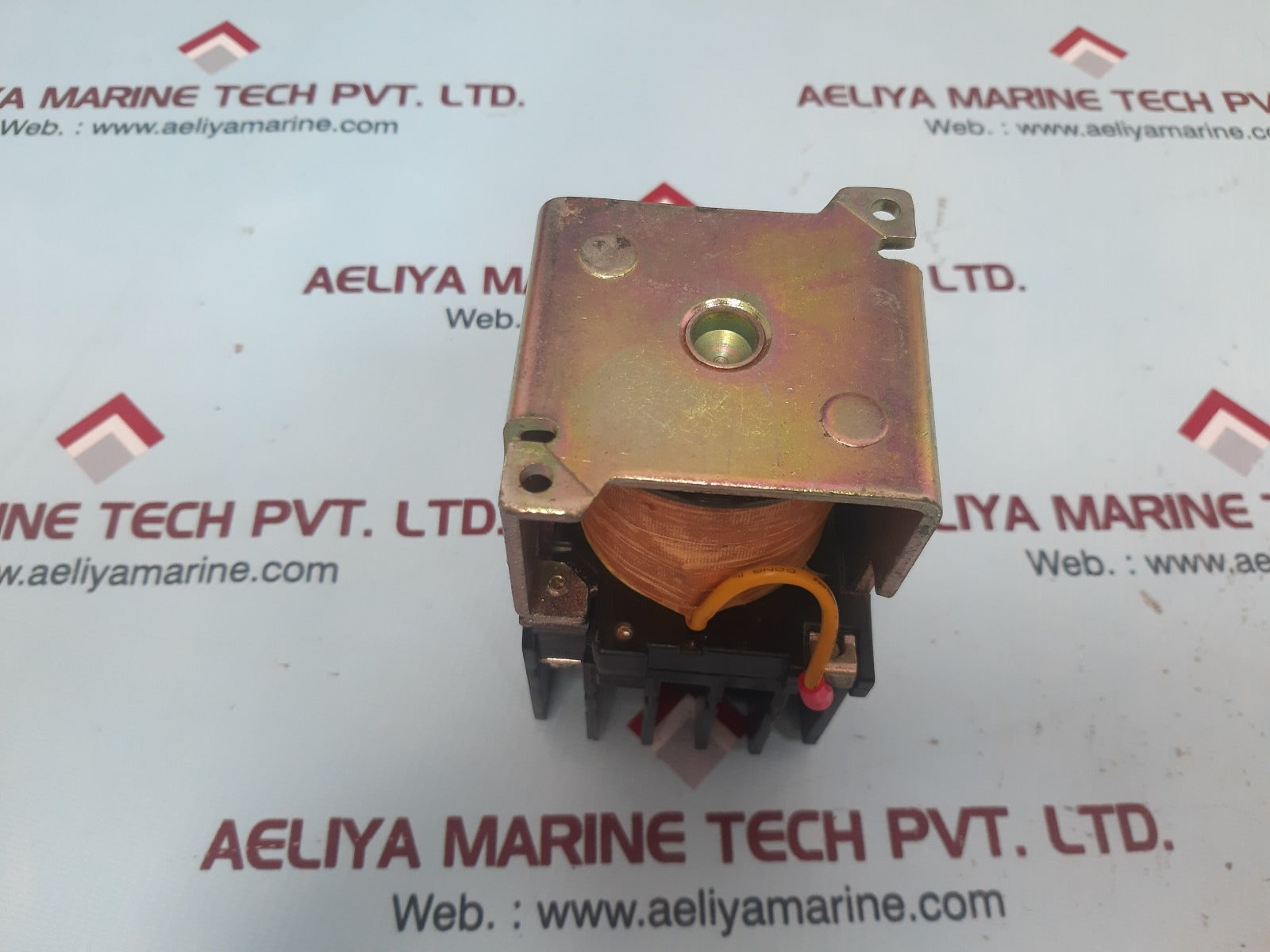 Smd-20 Electric Contactor Ac1=Ith=32A – Aeliya Marine Tech®
