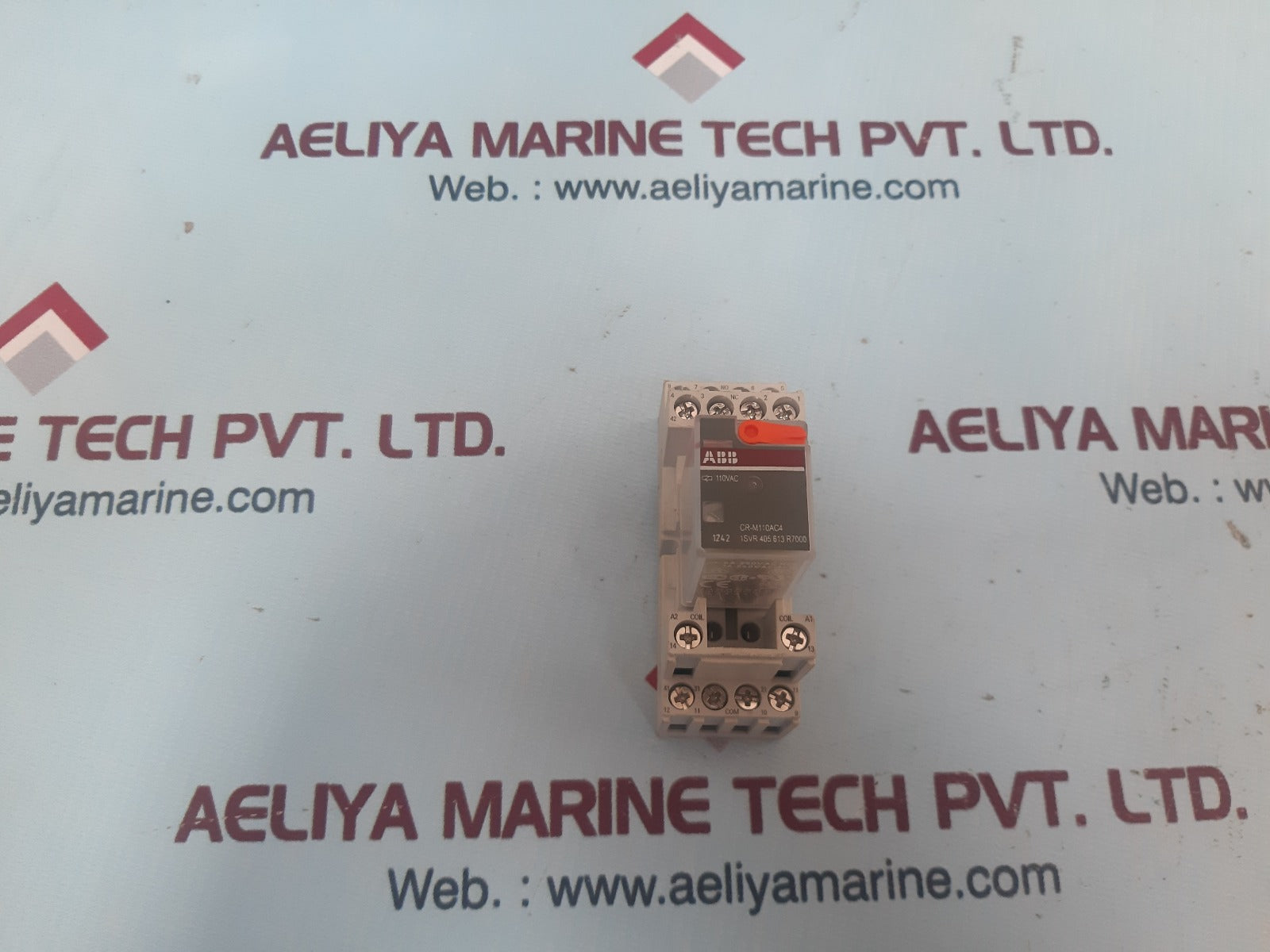 ABB CR-M110AC4 Pluggable Interface Relay With Socket 7A 250VAC – Aeliya ...