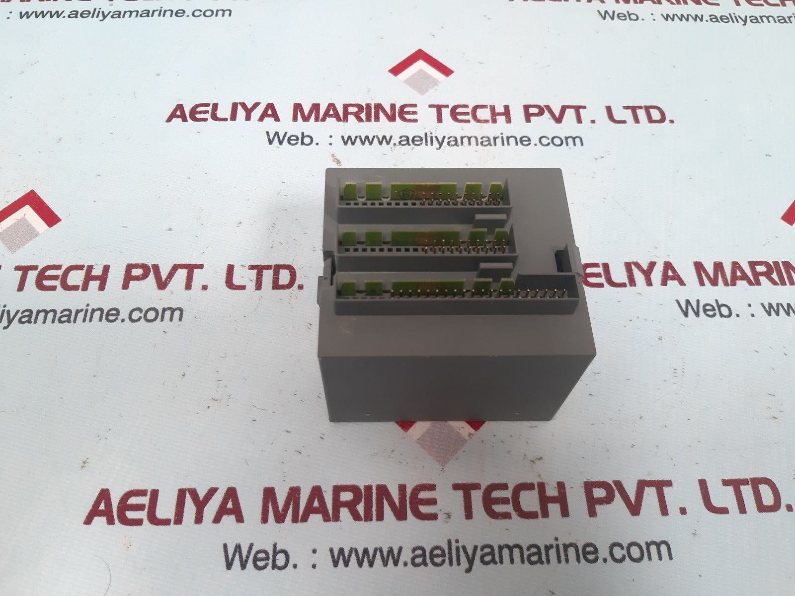 ABB DC532 B4 Digital Input/Output Module Up 24VDC 200W – Aeliya Marine Tech