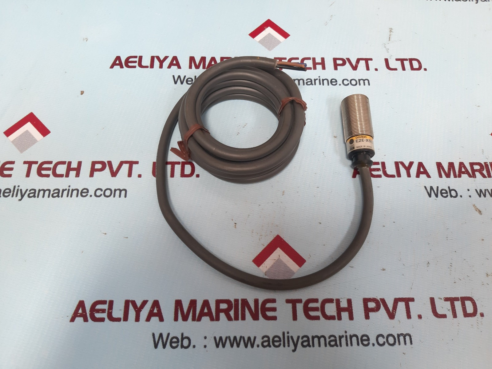 Omron E2E-x5E2 Proximity Switch Sensor 12 To 24 Vdc – Aeliya Marine Tech