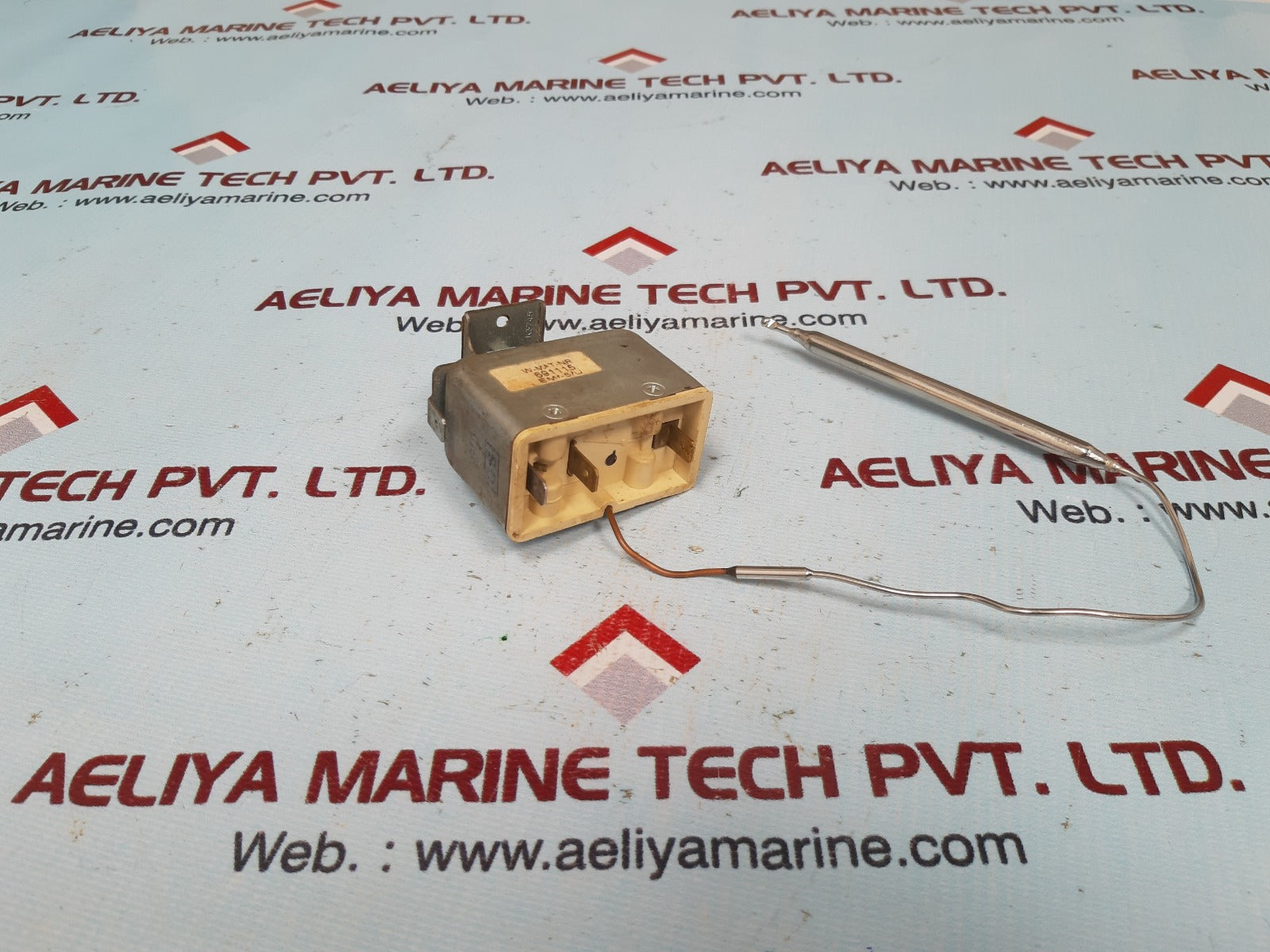 Jumo em-5 temperature controller – Aeliya Marine Tech