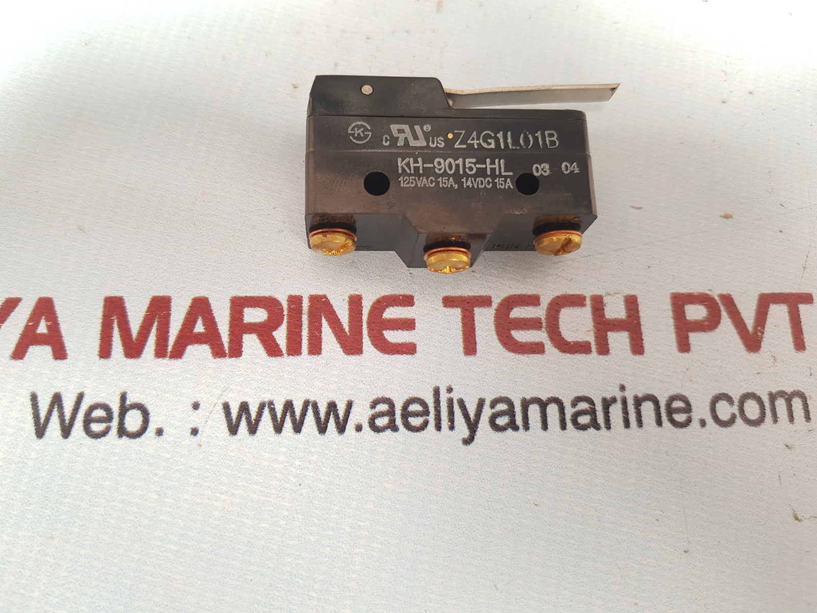 koino kh-9015-hl micro switch – Aeliya Marine Tech