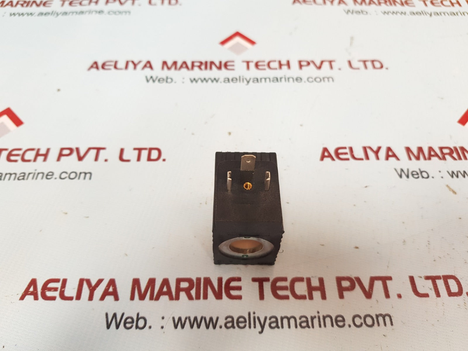 Parker 851019 solenoid coil – Aeliya Marine Tech