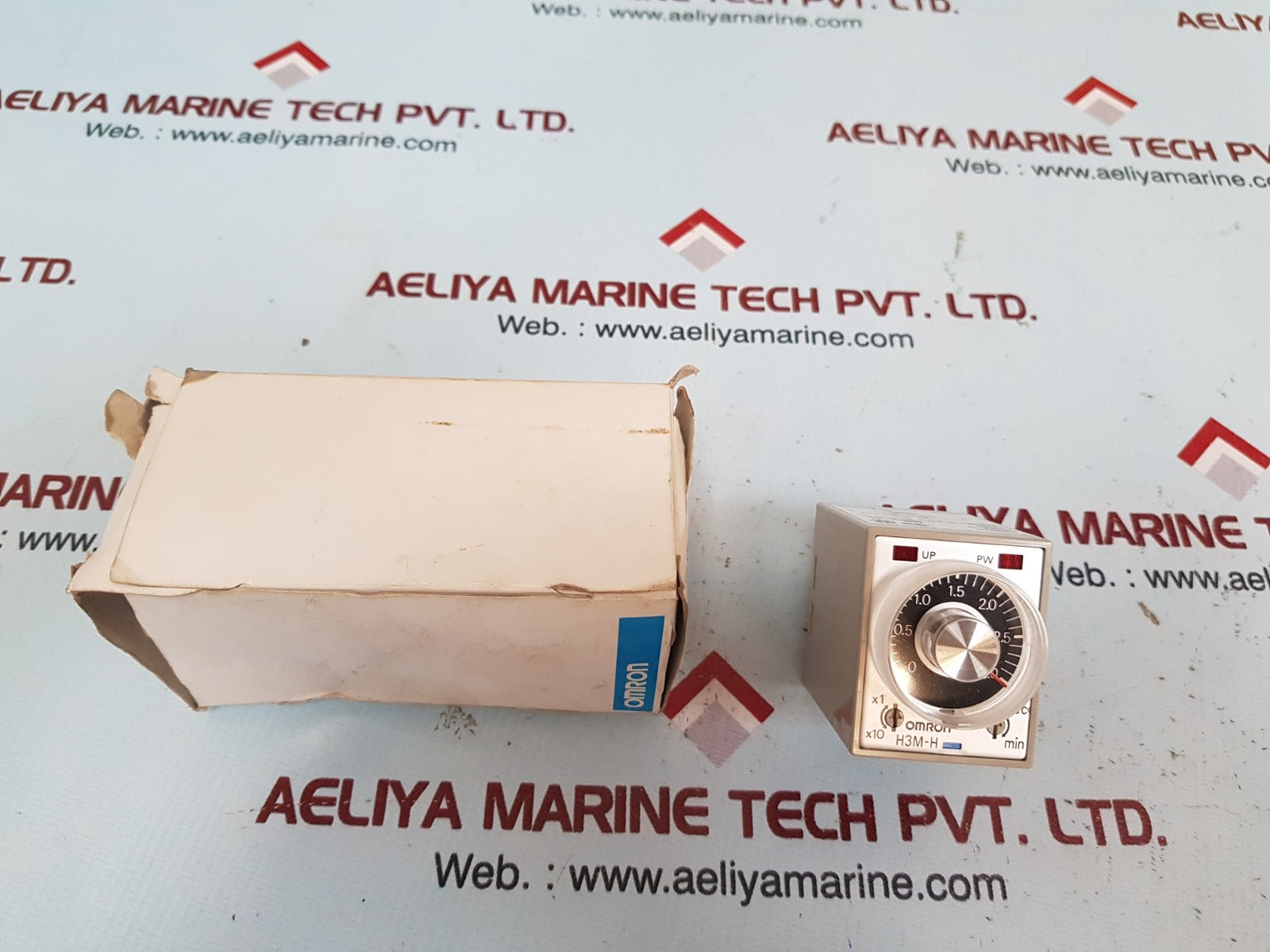 Omron h3m-h timer 100/110/120vac 50/60hz – Aeliya Marine Tech