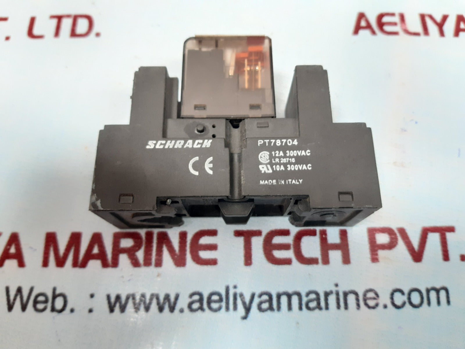 Schrack pt570t30 relay with pt78704 base – Aeliya Marine Tech