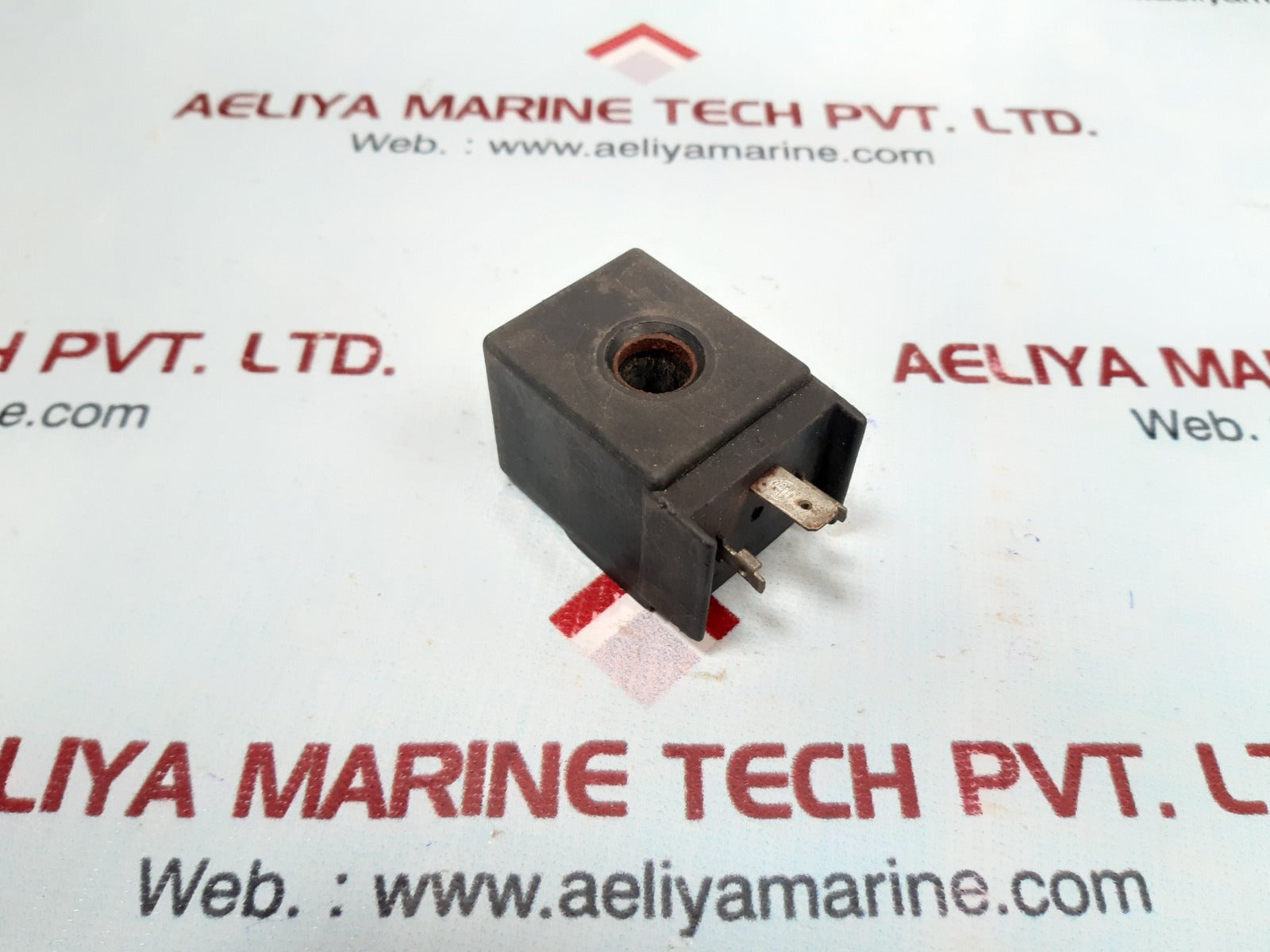 Castel hm2 solenoid valve coil 220-230v – Aeliya Marine Tech