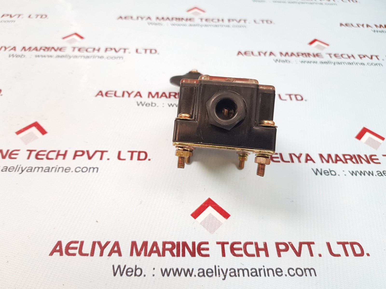 K-type(a.b) limit switch ac250v-15a dc125-1a – Aeliya Marine Tech