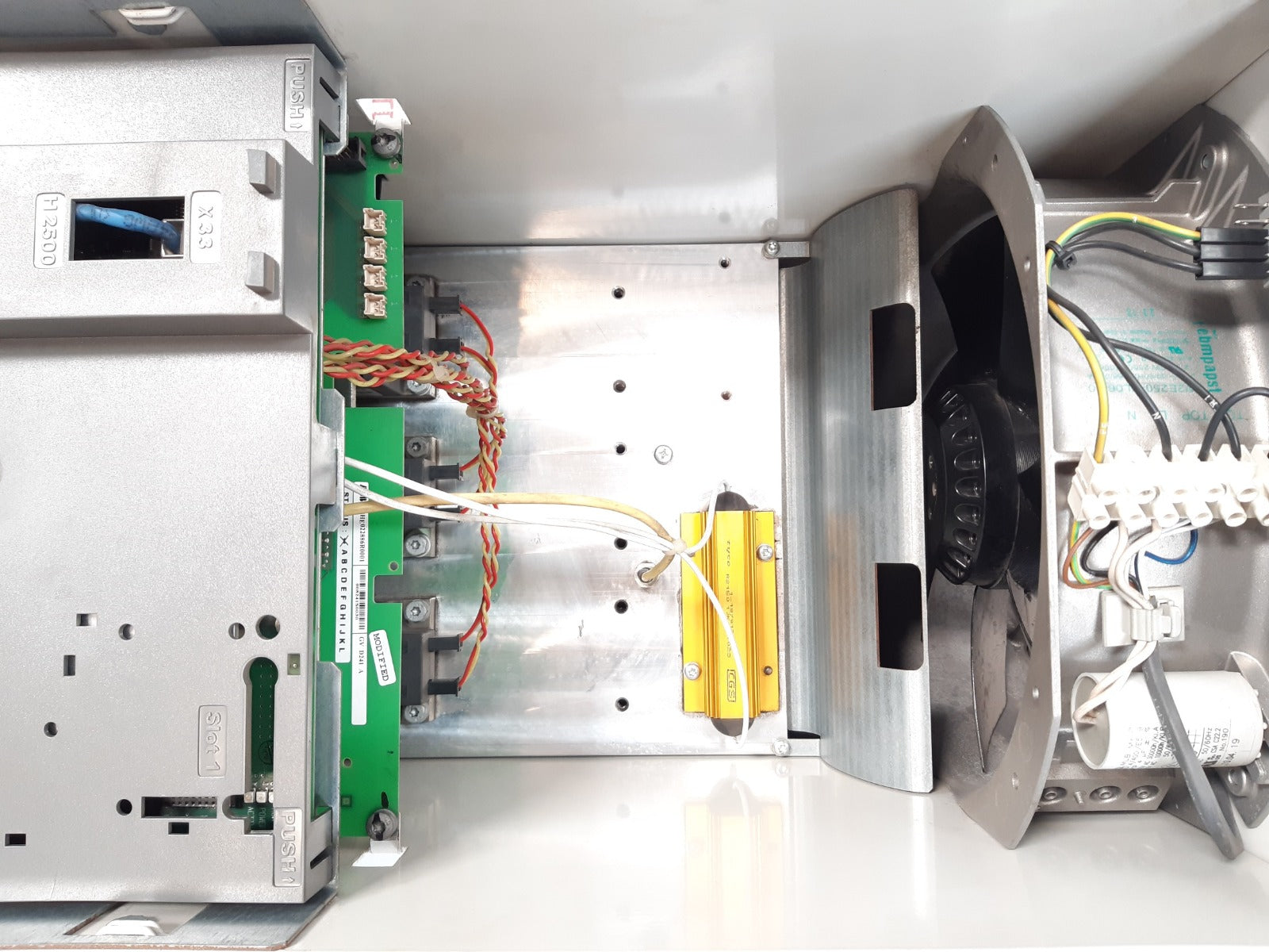 ABB Unitrol 6000 3ADT218440R0003 Converter Drive UNS 5907 A V5082 ...