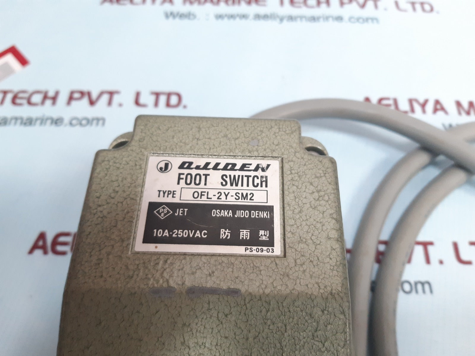 Ojlden ofl-2y-sm2 foot switch – Aeliya Marine Tech