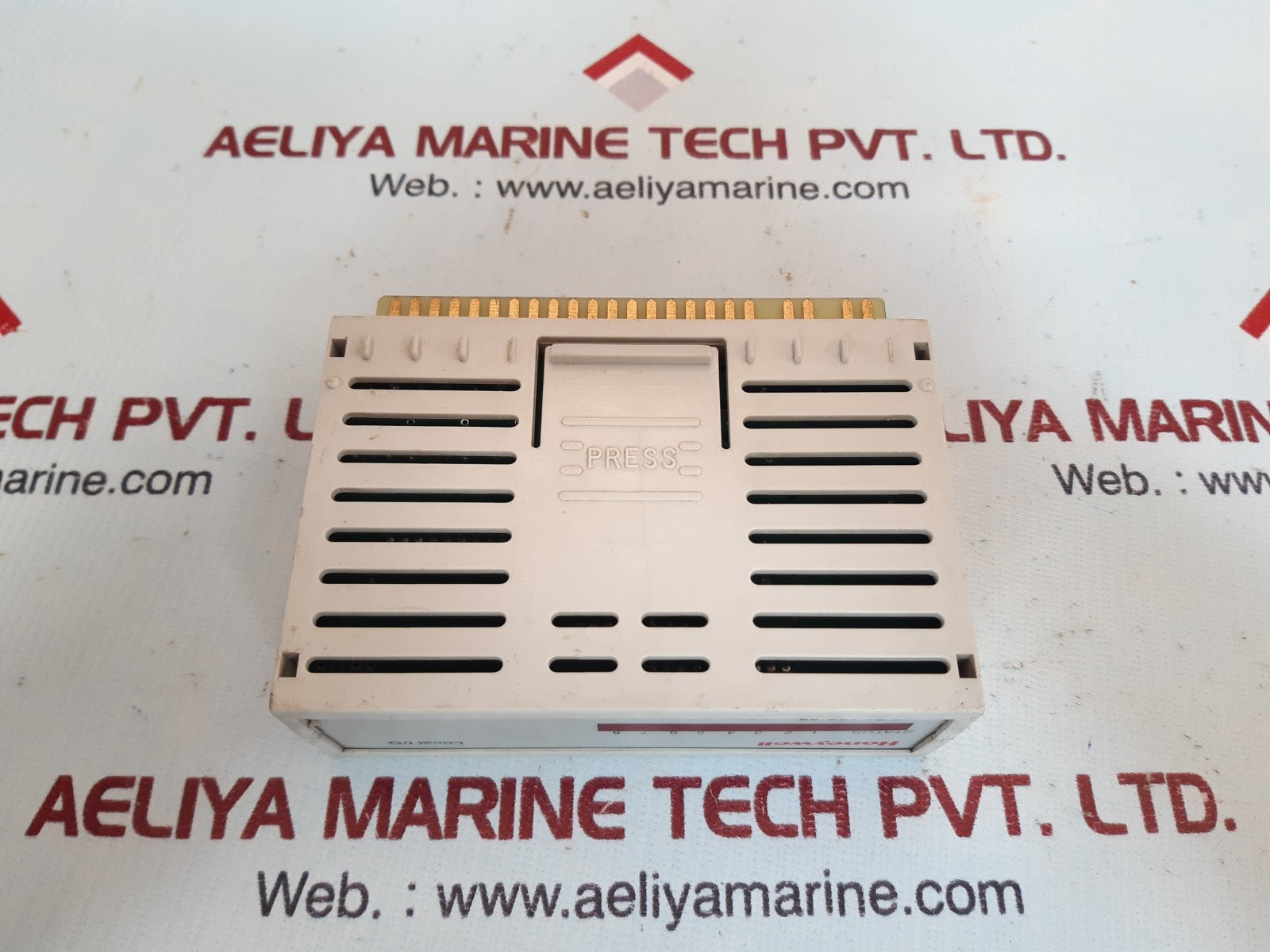 Honeywell st-di-120-08 input module – Aeliya Marine Tech®