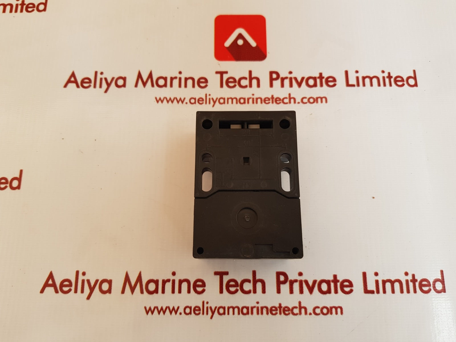 Schmersal Az 15 Zvk-m16 Safety Interlock Switch – Aeliya Marine Tech®