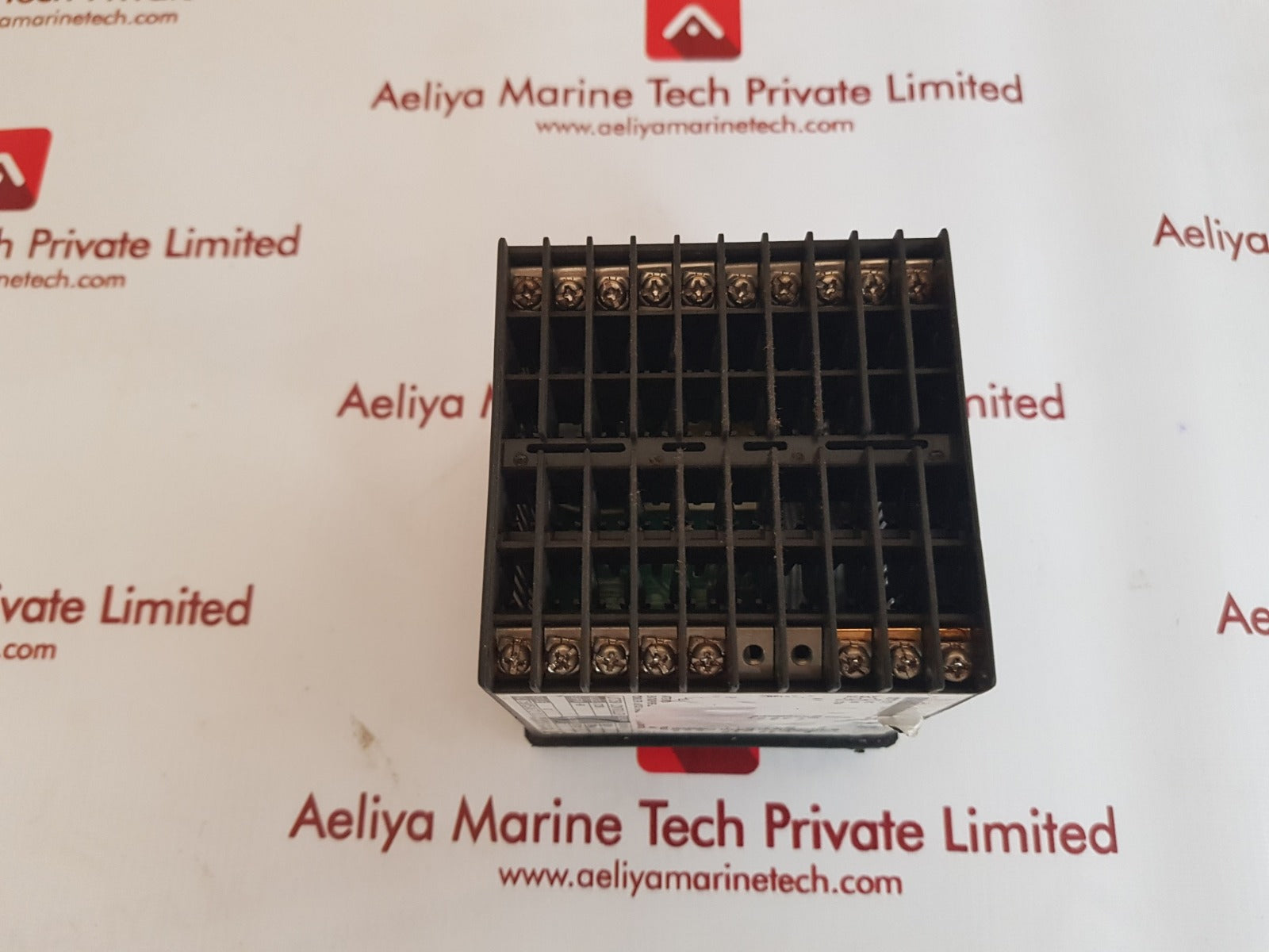 Yokogawa ut350-00 programmable controller – Aeliya Marine Tech