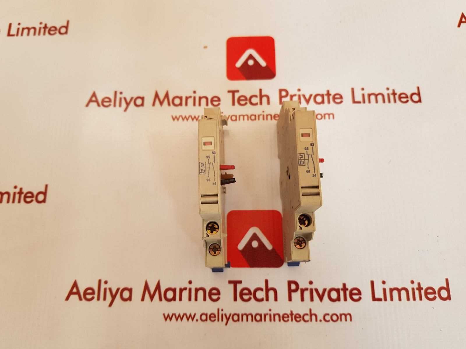 Telemecanique Gv2-ad0110 auxiliary contact – Aeliya Marine Tech
