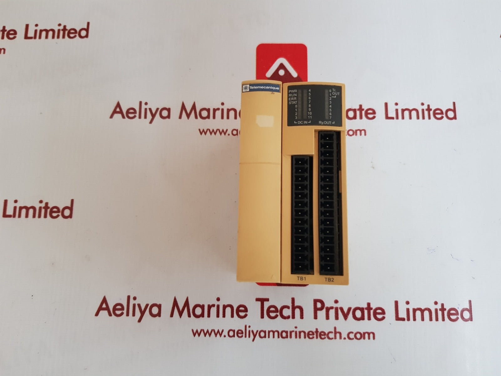 Schneider twdlmda20drt programmable controller pv:04 – Aeliya Marine Tech