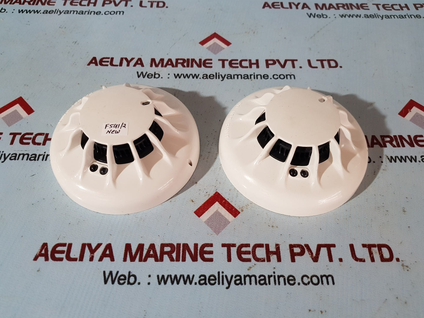Thorn security 851ph optical smoke and heat detector – Aeliya Marine Tech