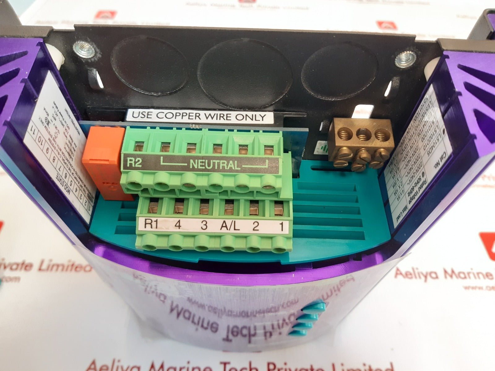 Clipsal c-bus2 professional series – Aeliya Marine Tech