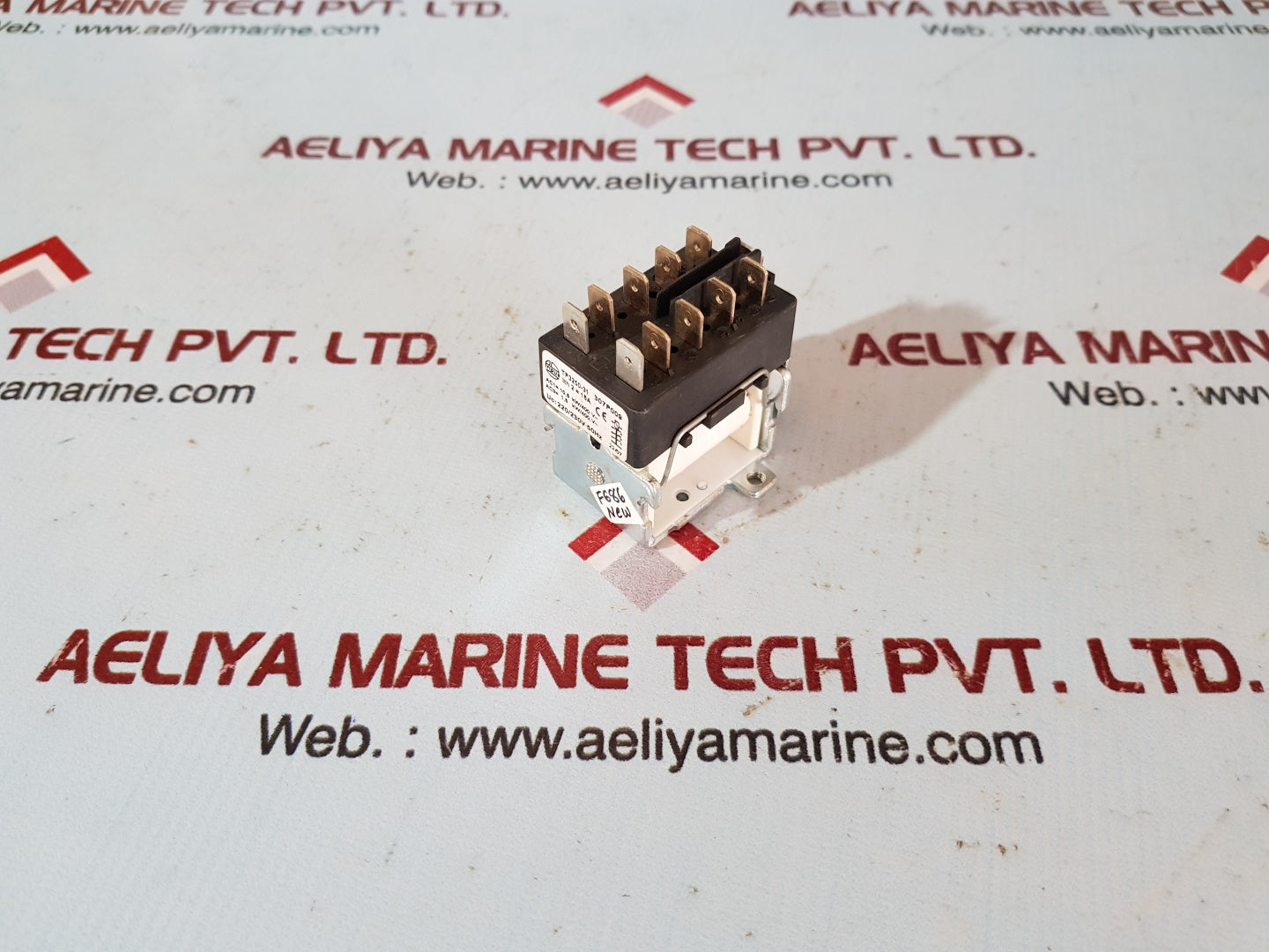 Tripus tp3250-31 contactor 220/230v – Aeliya Marine Tech