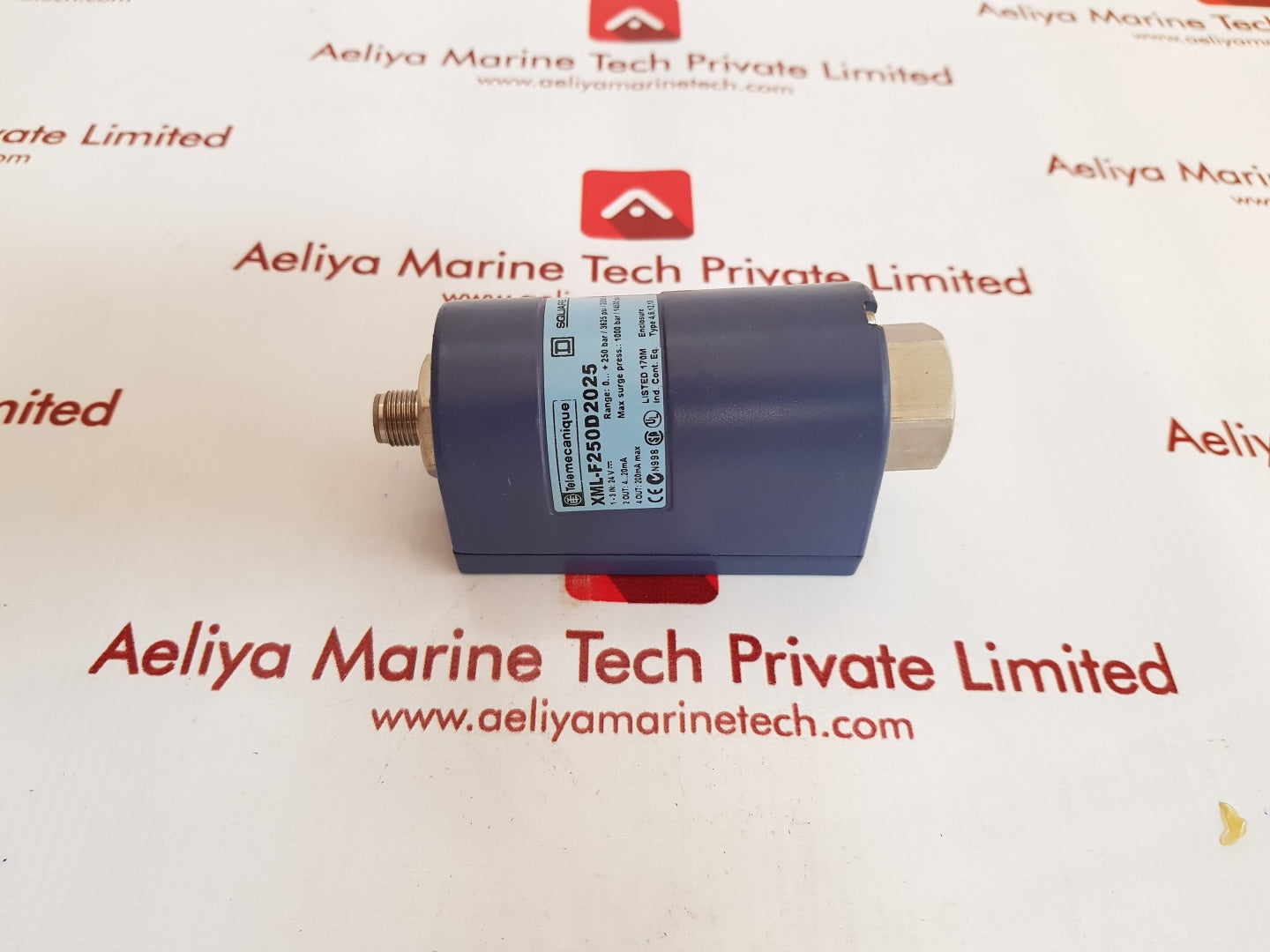 Telemecanique xml-f250d2025 universal pressure sensor – Aeliya Marine Tech