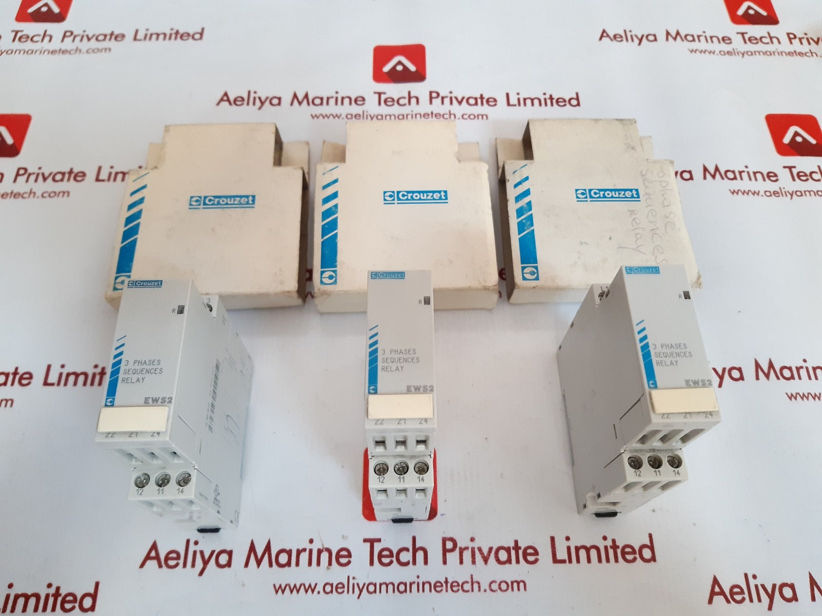 Crouzet ews2 3 phases sequences relay 84873004 – Aeliya Marine Tech