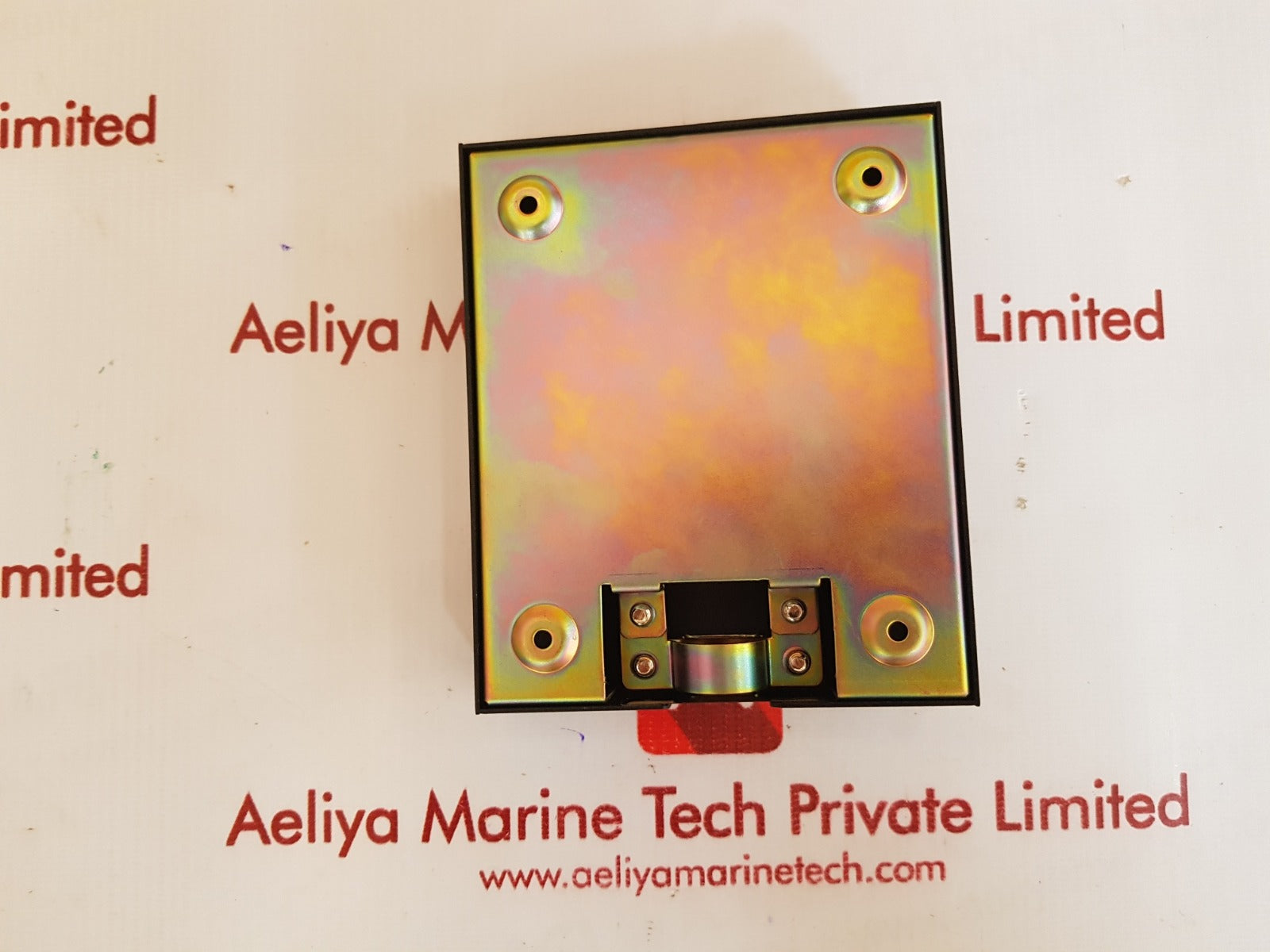 Nera ic-305 ne distress alert/received call unit – Aeliya Marine Tech®