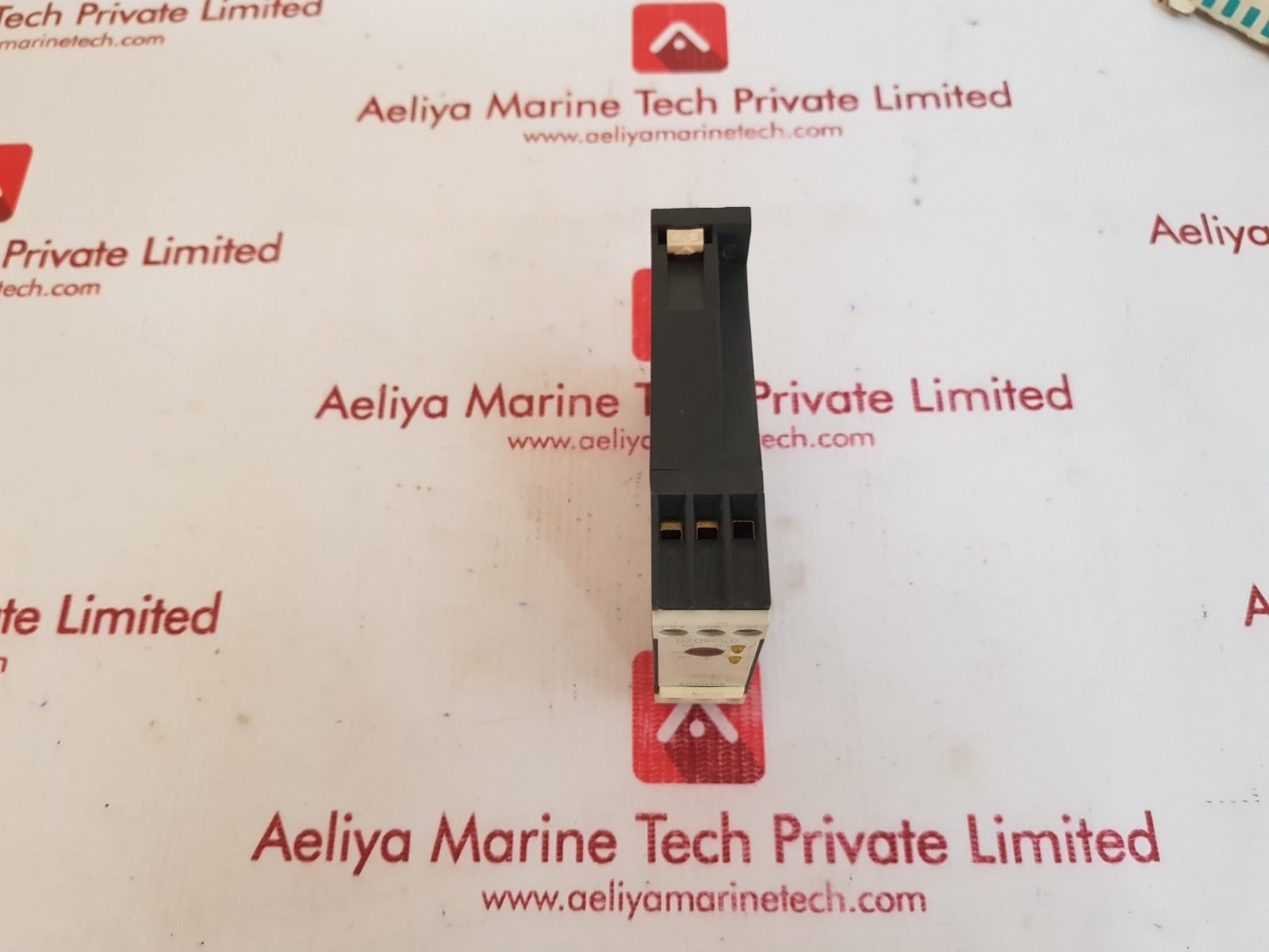 siemens 7pu4020-2an20 time relay – Aeliya Marine Tech