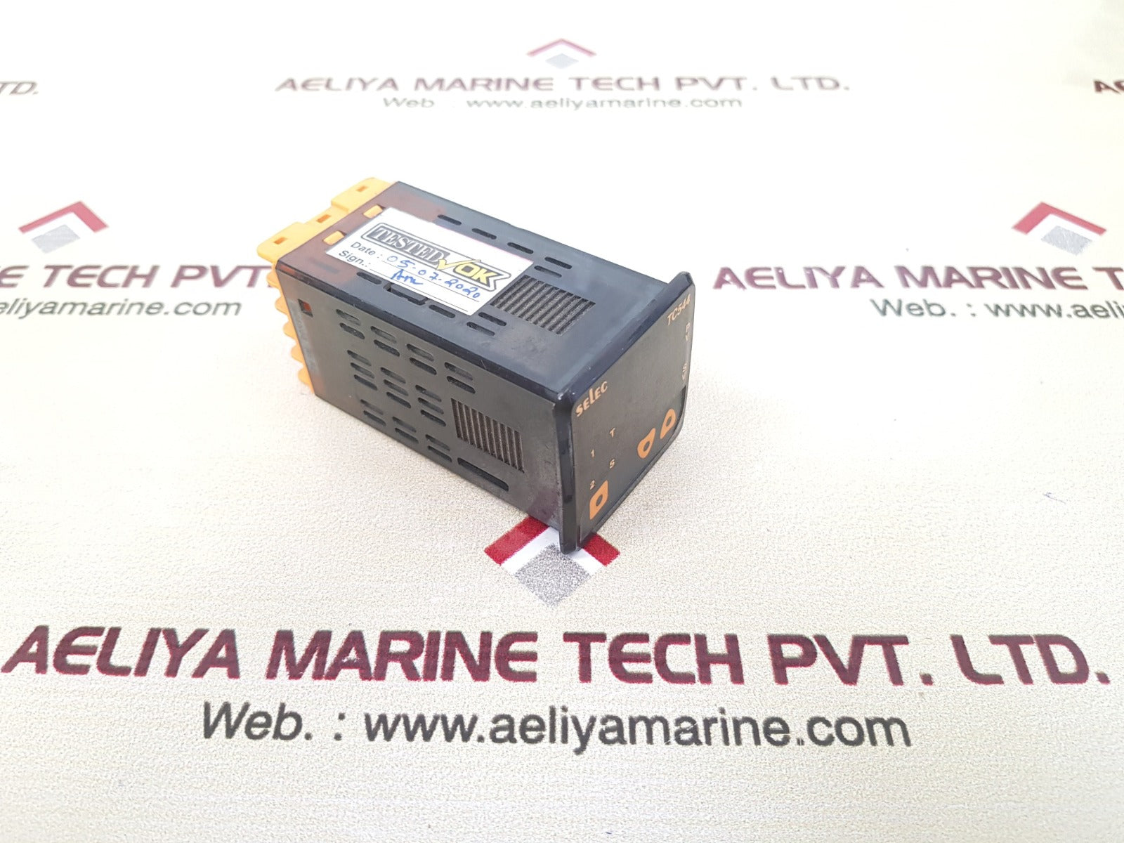 Selec tc544 temperature controller – Aeliya Marine Tech