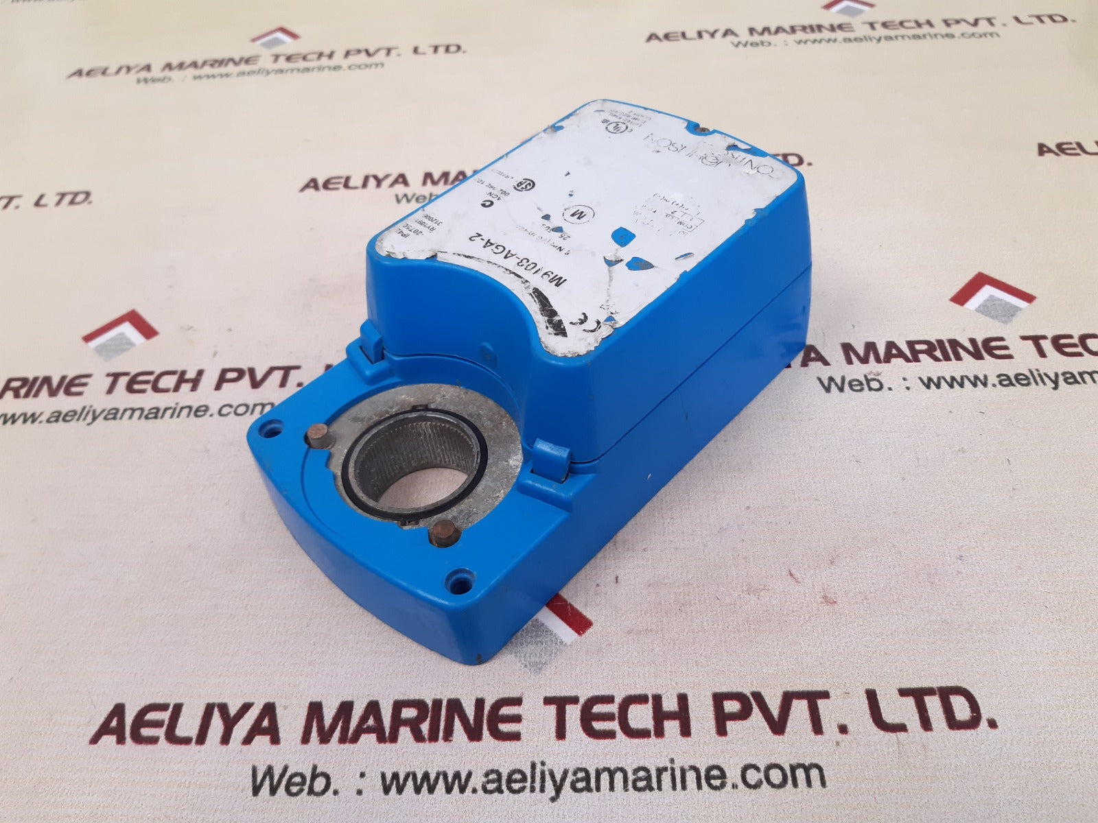 Johnson m9108-aga-2 floating electric actuator – Aeliya Marine Tech