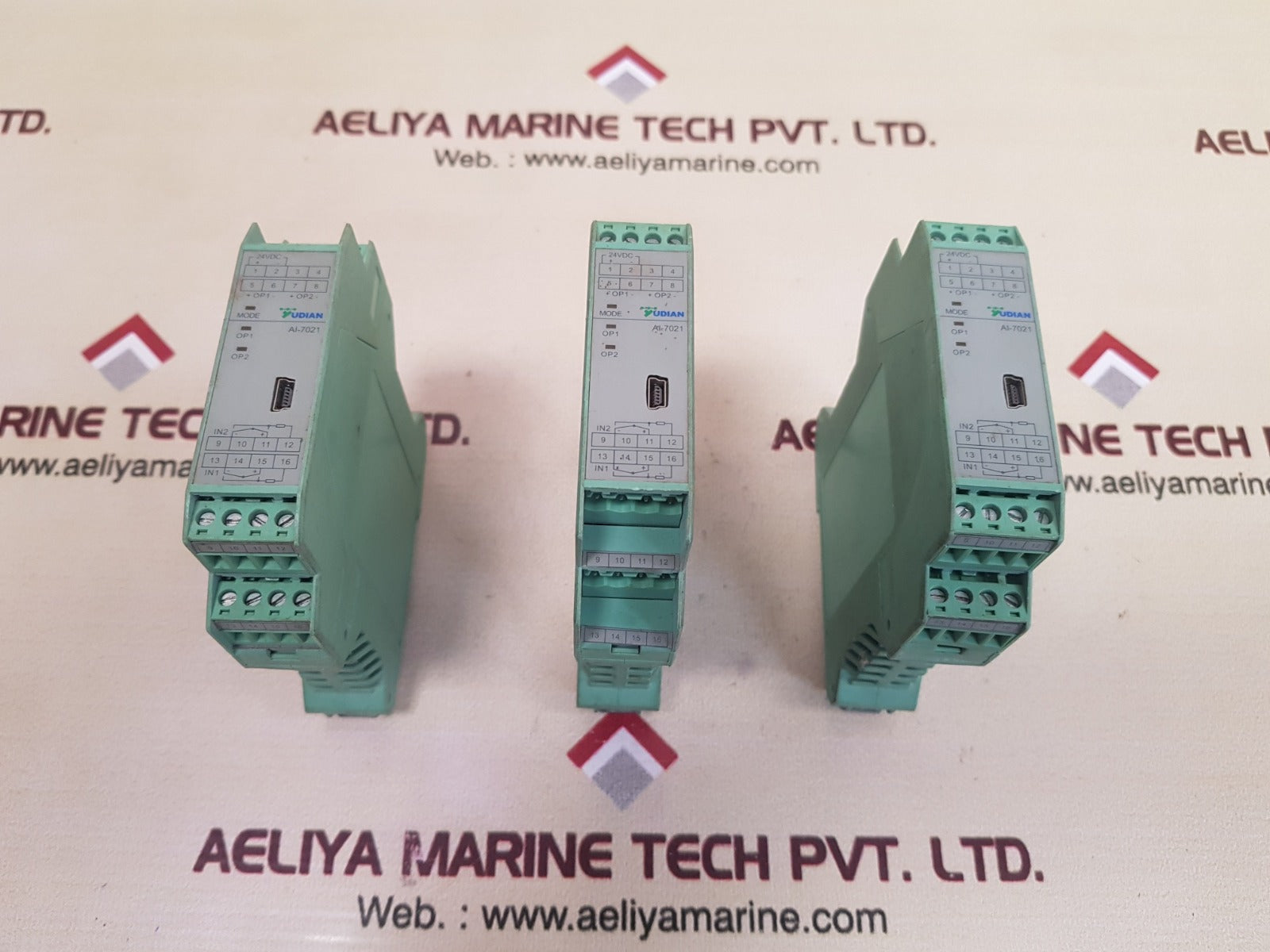 Yudian ai-7021 analog signal isolator – Aeliya Marine Tech