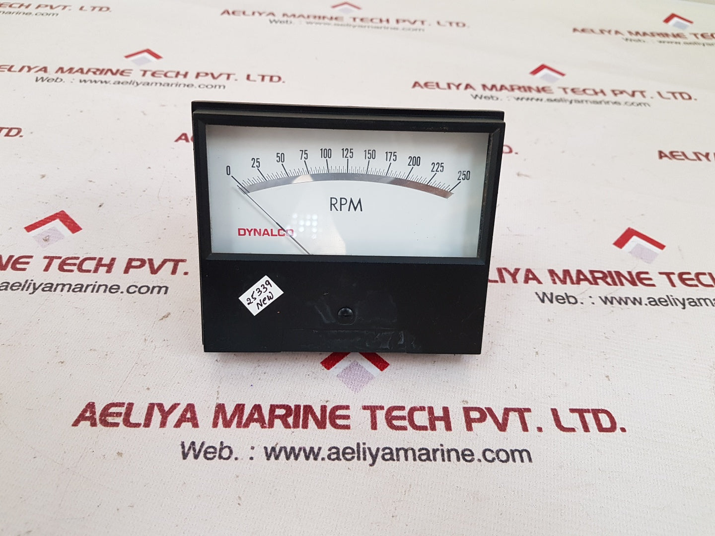 Dynalco g101 analog 0-250 rpm meter – Aeliya Marine Tech®
