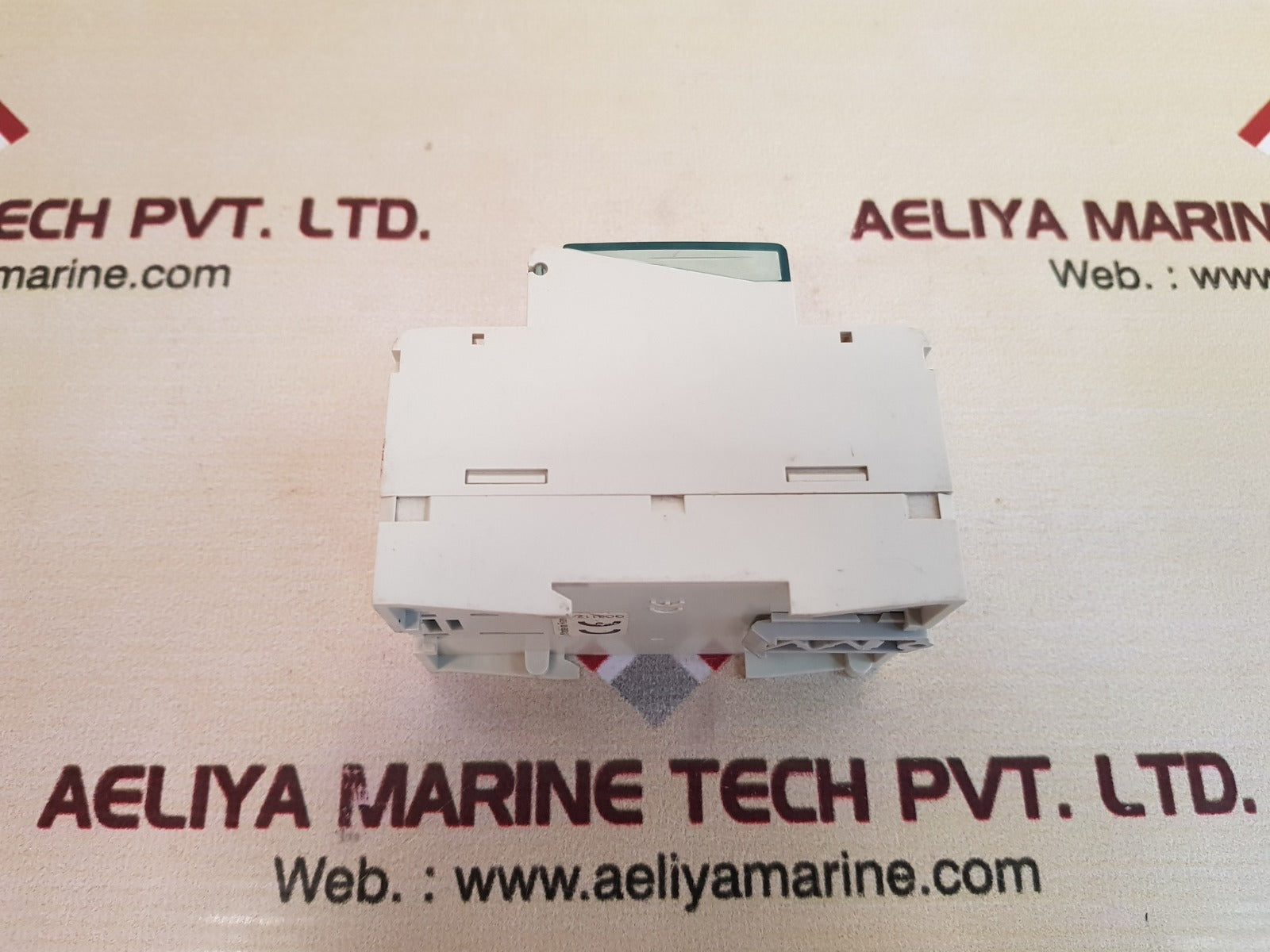 Hager eh110 dial time switch – Aeliya Marine Tech