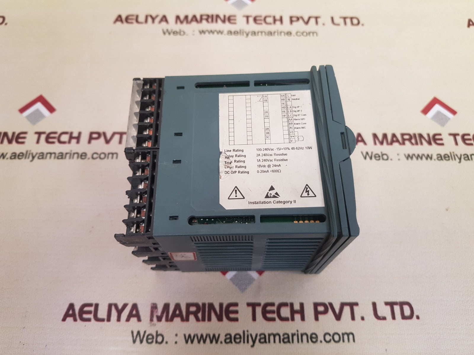 Eurotherm 2204e temperature controller – Aeliya Marine Tech®