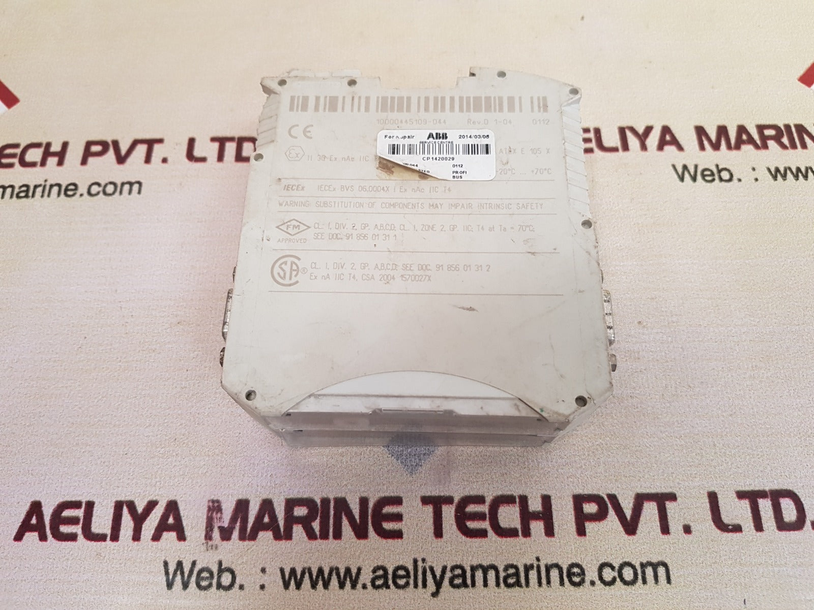 Stahl 9185/12-45-10 Fieldbus Isolating Repeater 24V – Aeliya Marine Tech