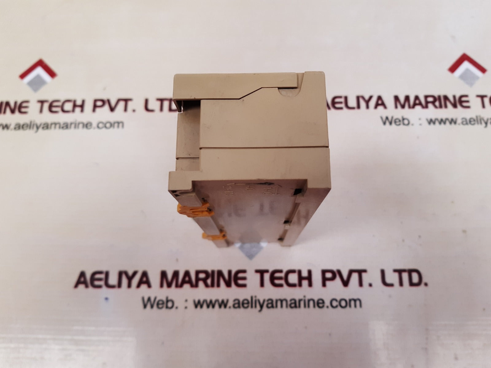 Omron Drt1-ts04P Analog Input Terminal 24Vdc 0.03A 24Vdc 0.13 – Aeliya ...