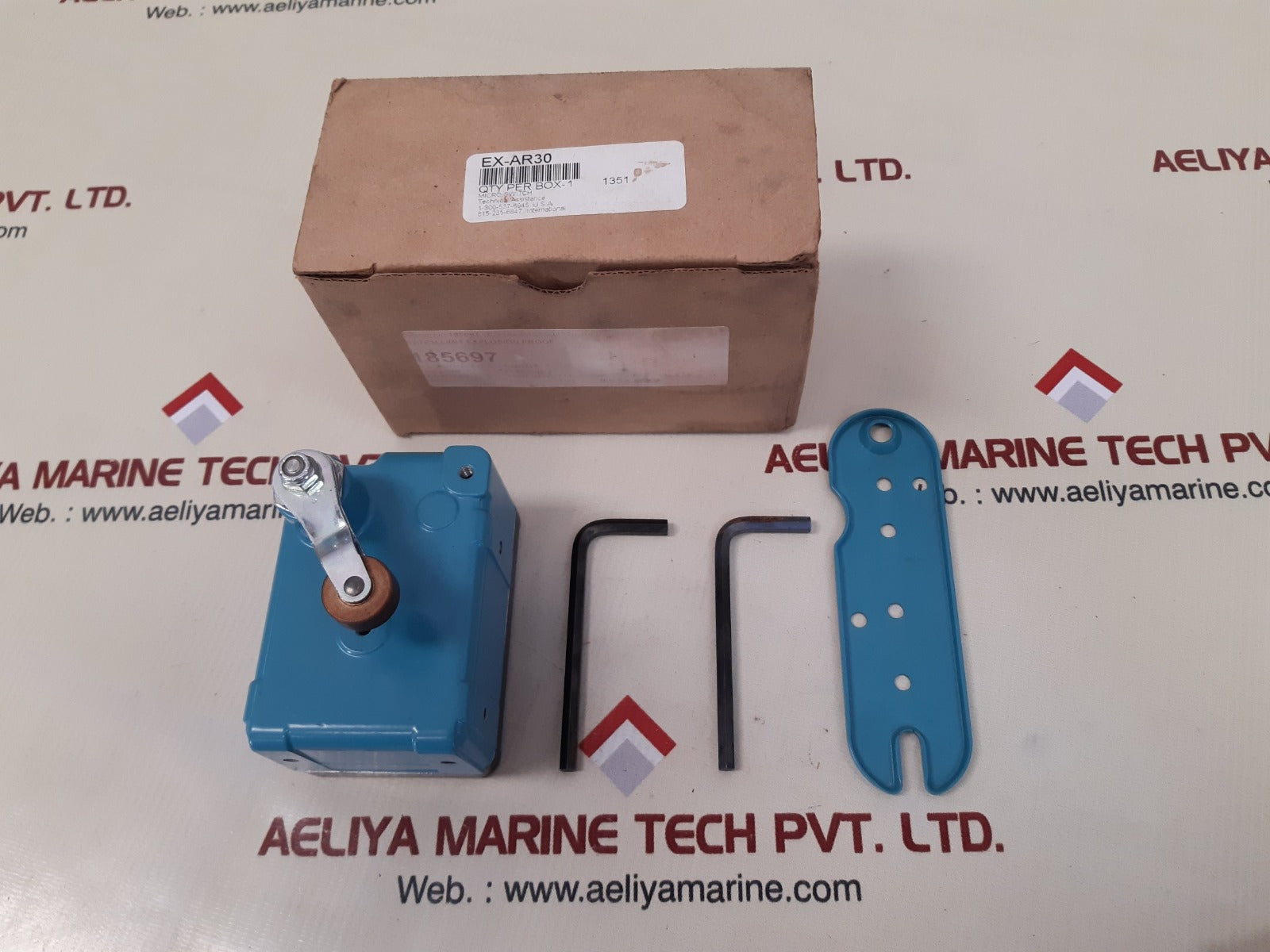 Honeywell ex-ar30 snap switch/explosion proof switch New – Aeliya ...