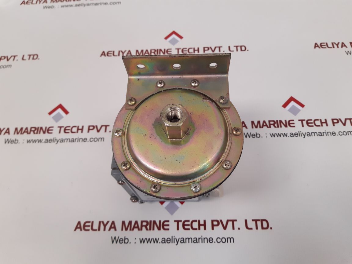 Square d class 9016 gaw-1 series c vacuum switch – Aeliya Marine Tech