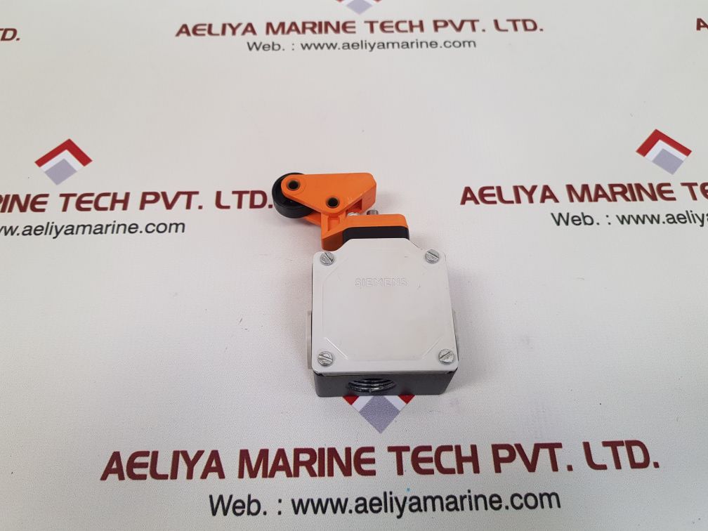 Siemens 3se2 100-7c limit switch with rollers – Aeliya Marine Tech